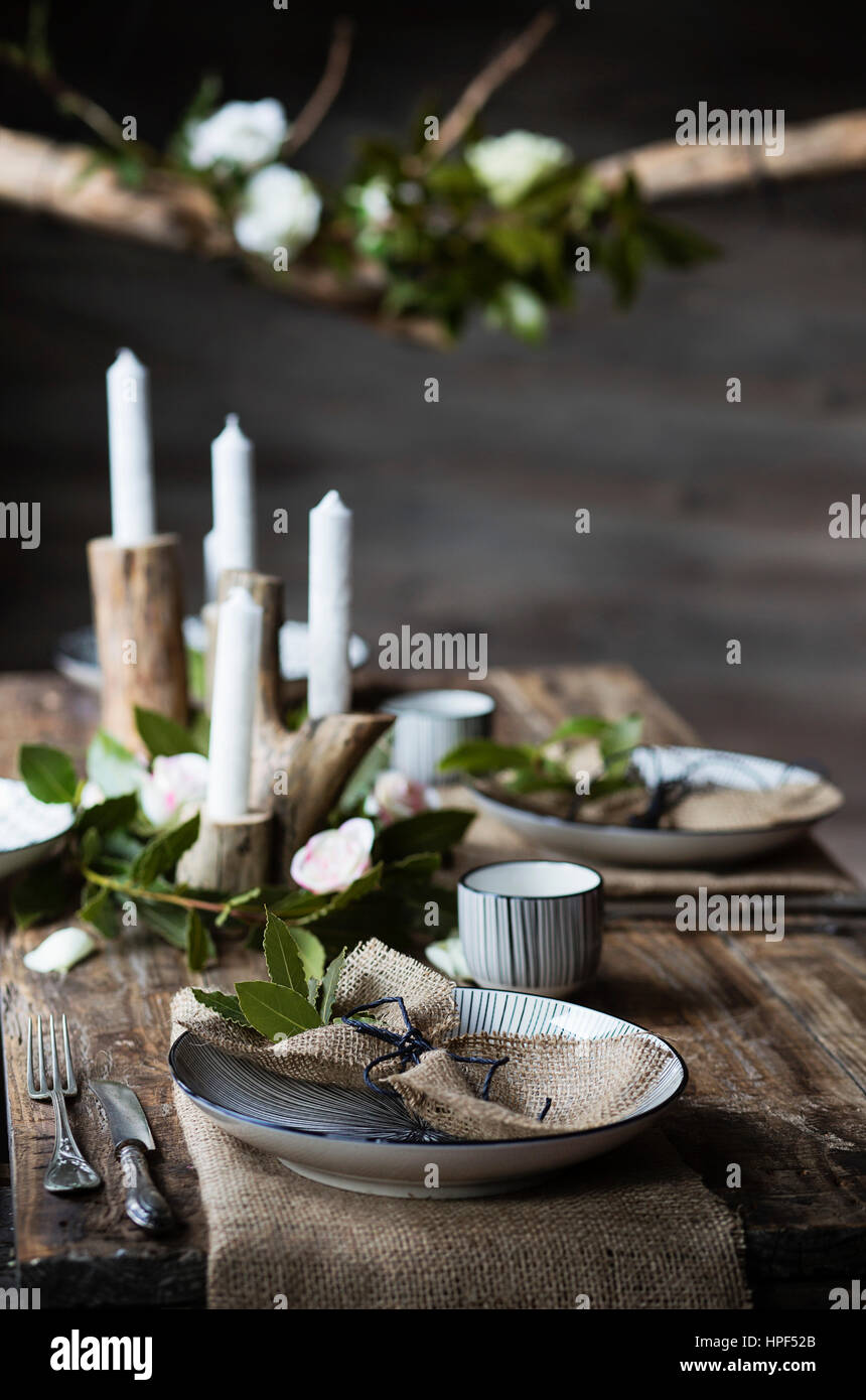 Country style dining hi-res stock photography and images - Alamy