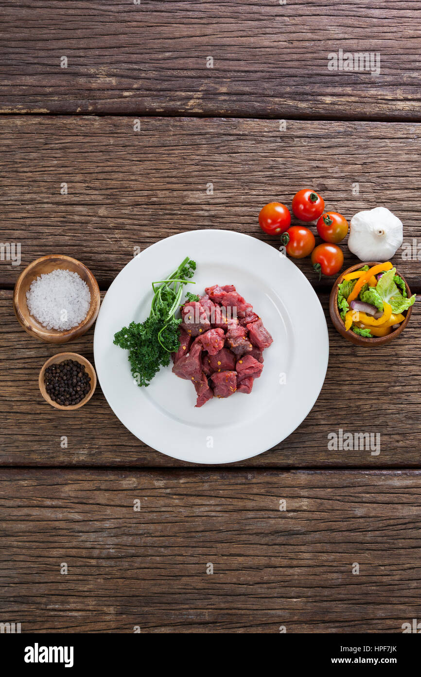 Diced beef with black pepper hi-res stock photography and images - Alamy