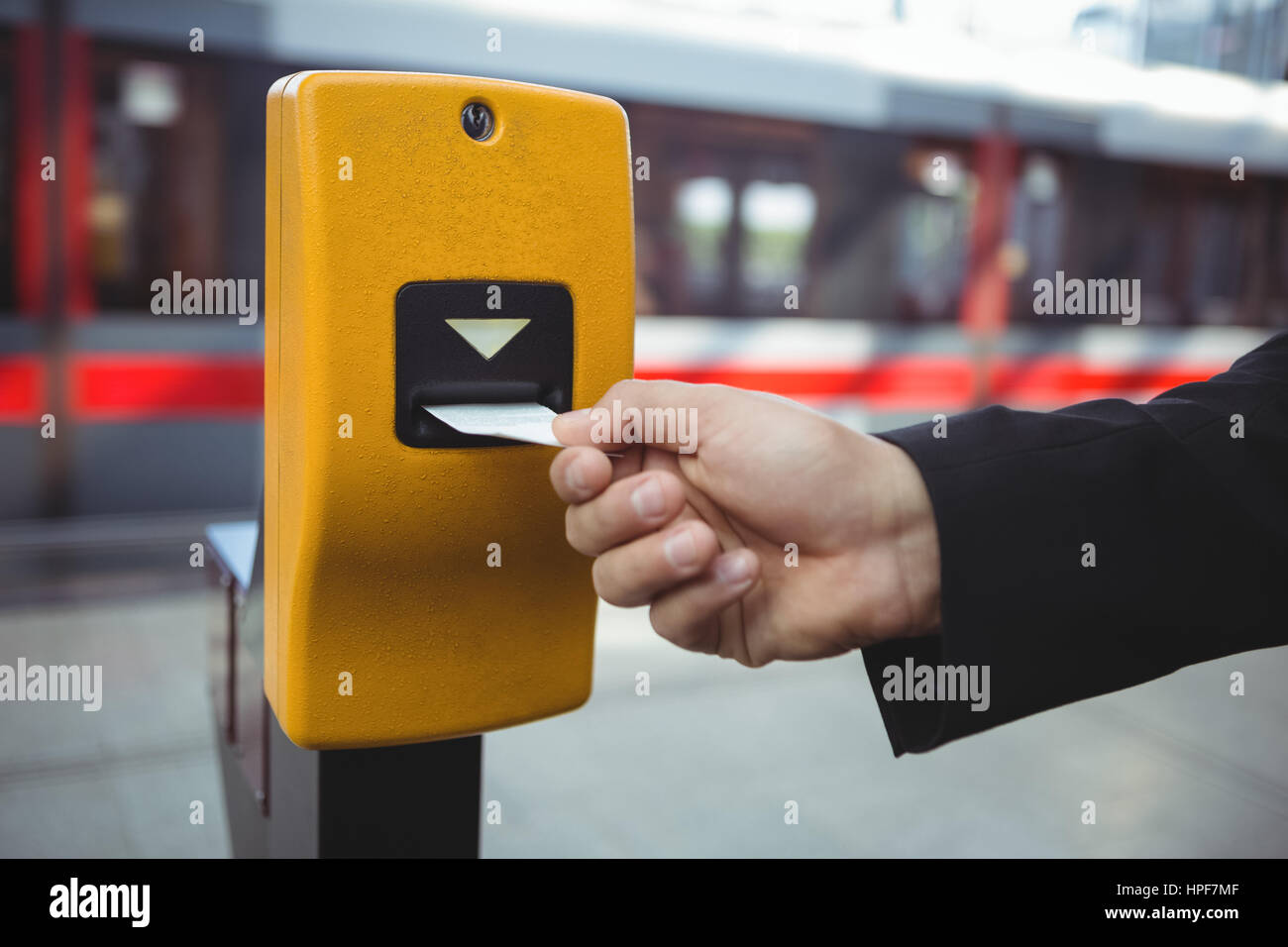 Platform Ticket Machine High Resolution Stock Photography and Images ...