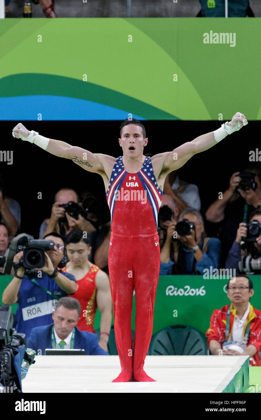 Gymnast landing hi-res stock photography and images - Alamy