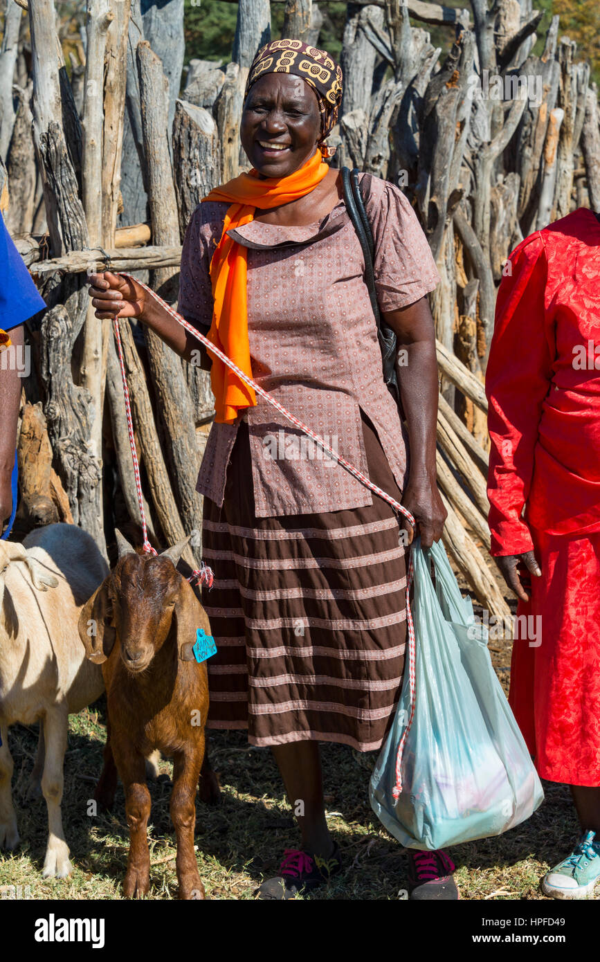 Portraits of woman farmers in Zimbabwe Stock Photo - Alamy