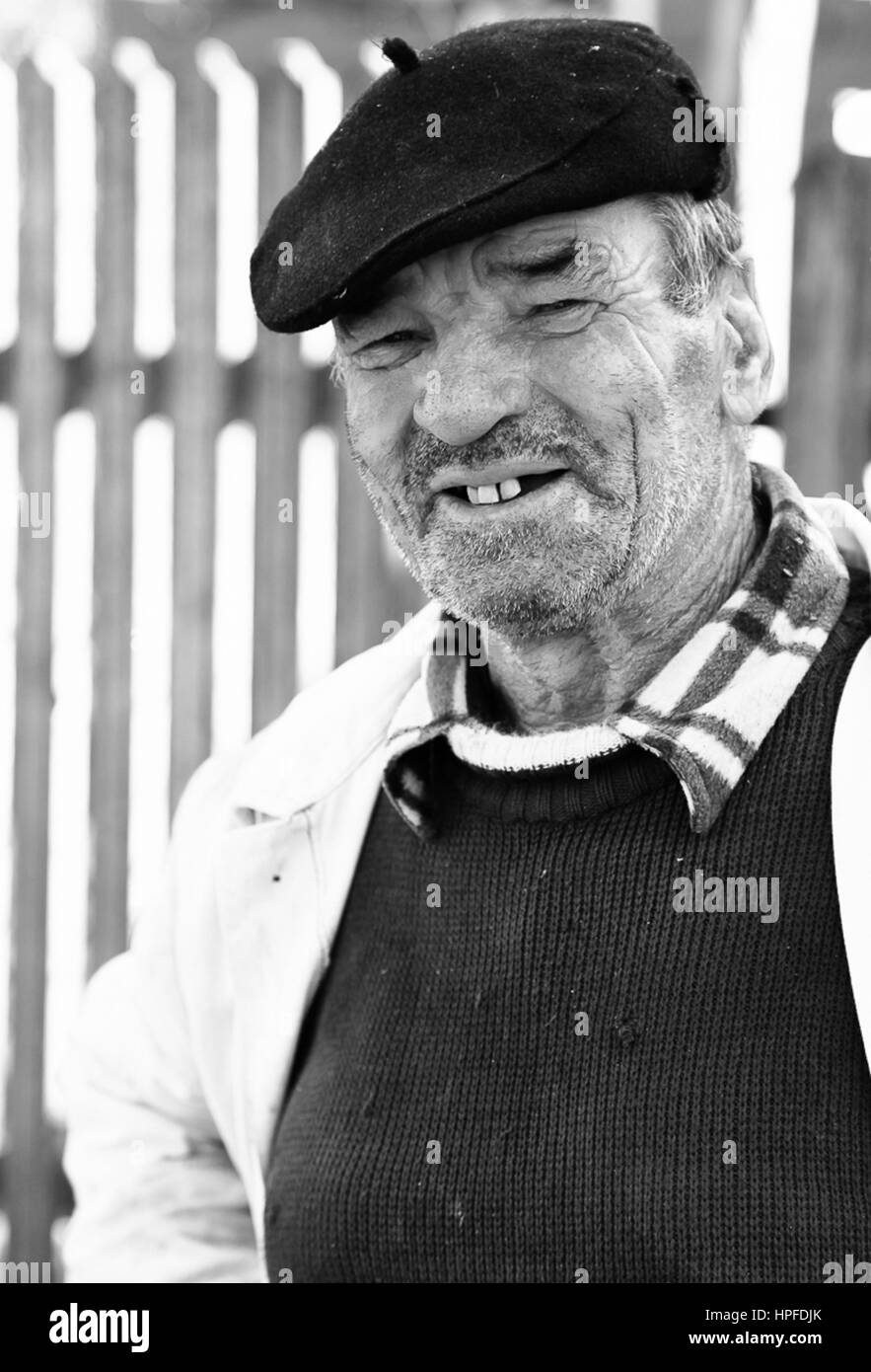 Routine de course hi-res stock photography and images - Alamy