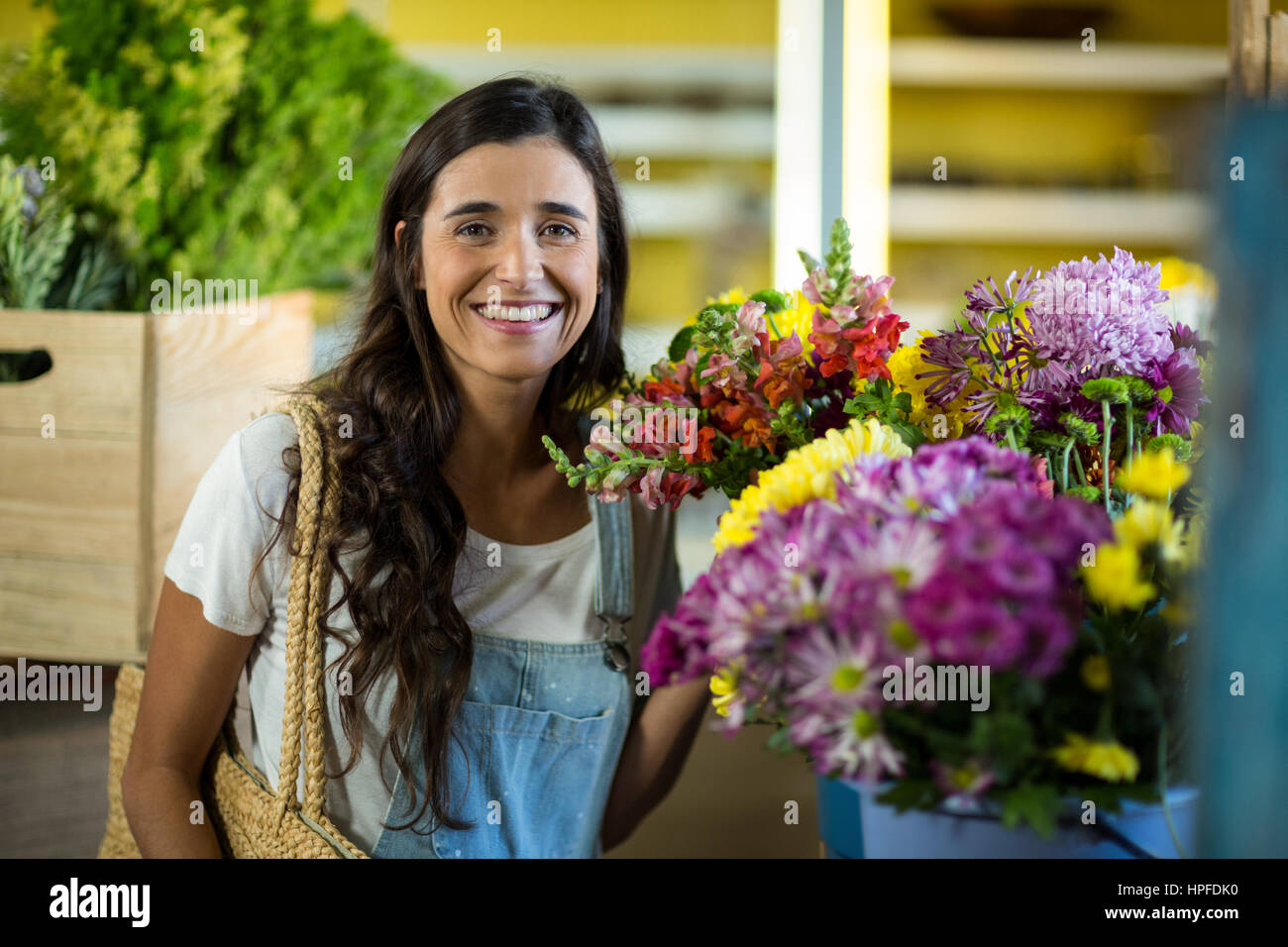 Choosing a flower bouquet hi-res stock photography and images - Alamy