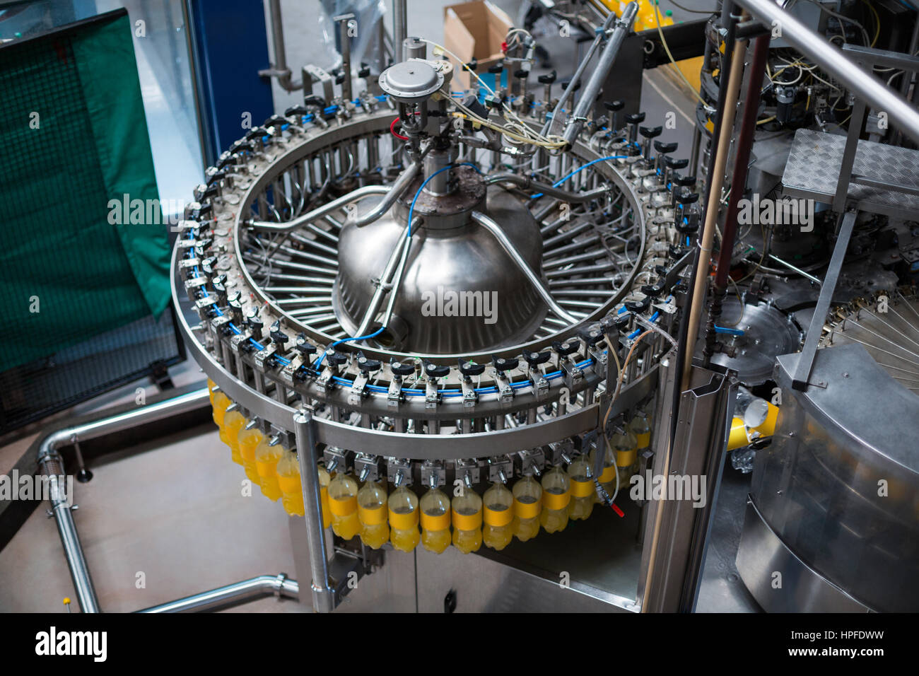 Juice production hi-res stock photography and images - Alamy