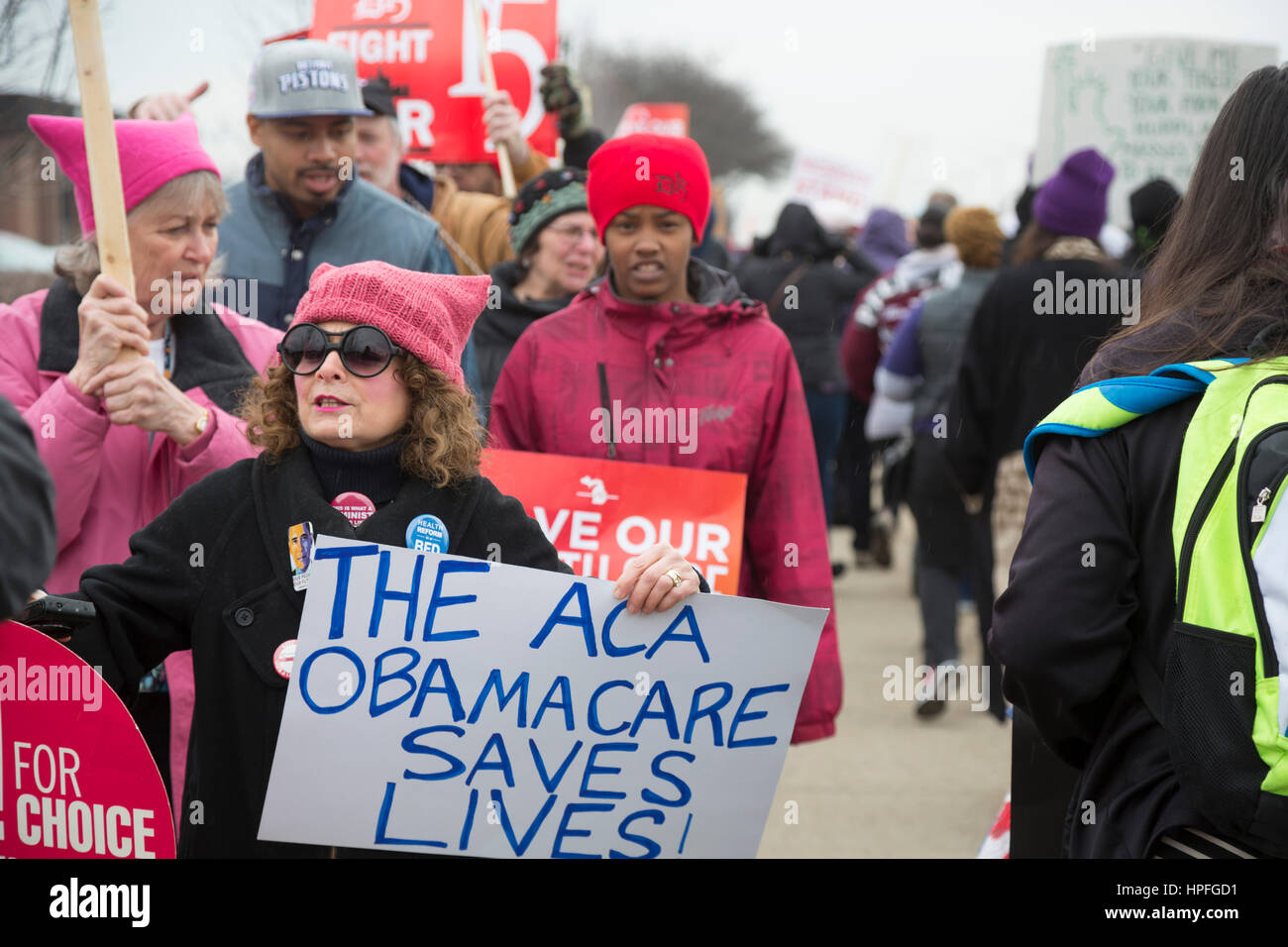 Troy, Michigan, USA. 21 February 2017. Constituents picket the office ...