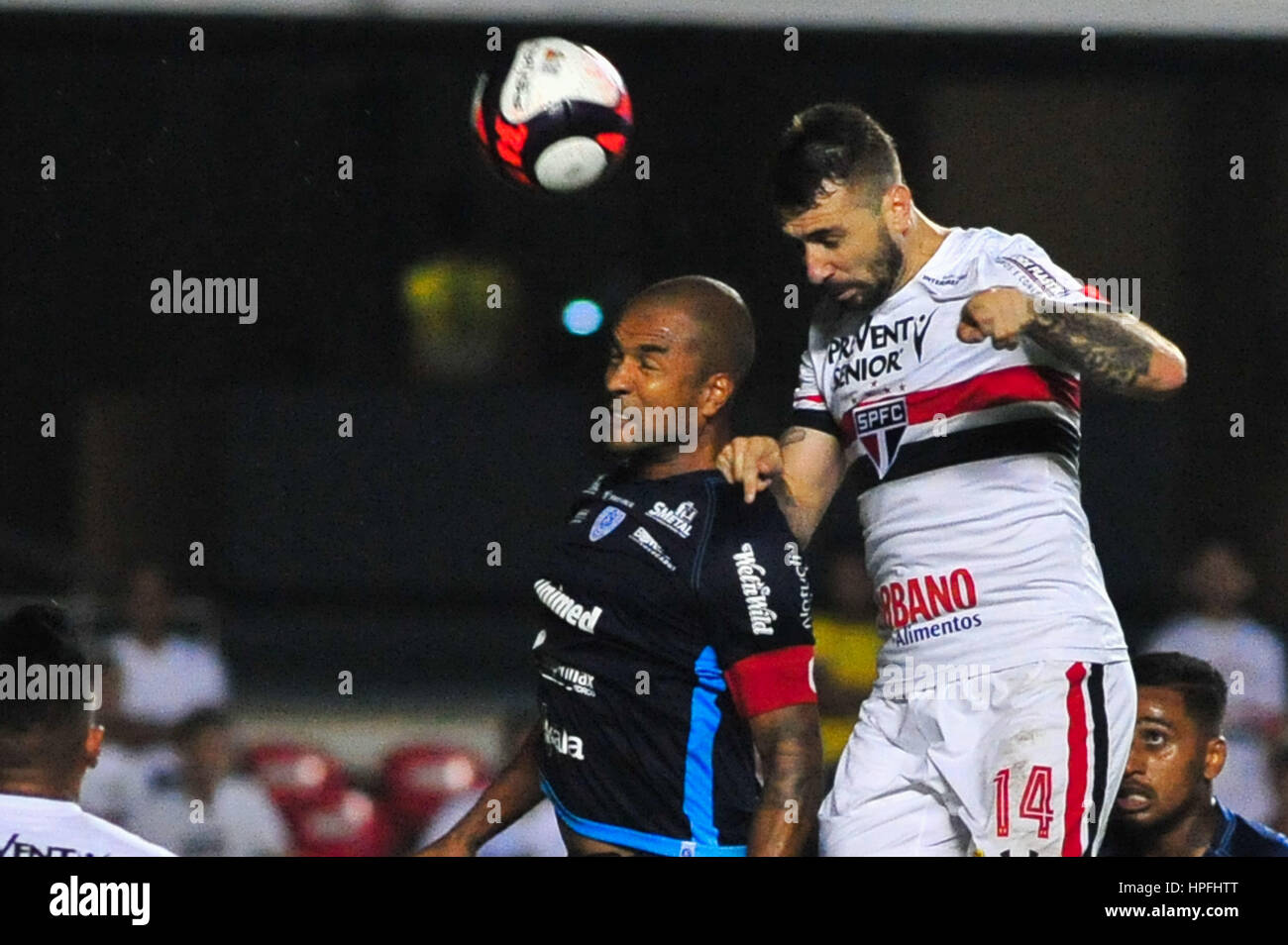 SÃO PAULO, SP - 21.02.2017: SPFC X SÃO BENTO - Pratto the SPFC during ...