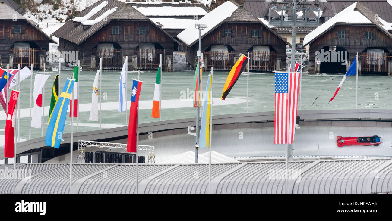 Echo skeleton hi-res stock photography and images - Alamy