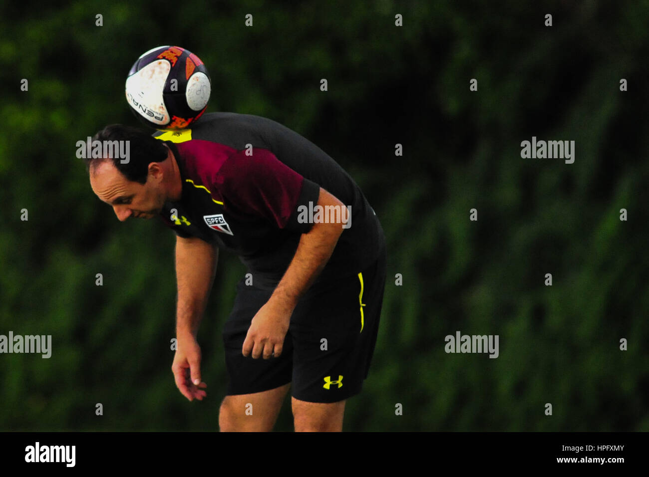 SÃO PAULO, SP - 22.02.2017: TRAINING OF SPFC - Rogério Ceni during ...