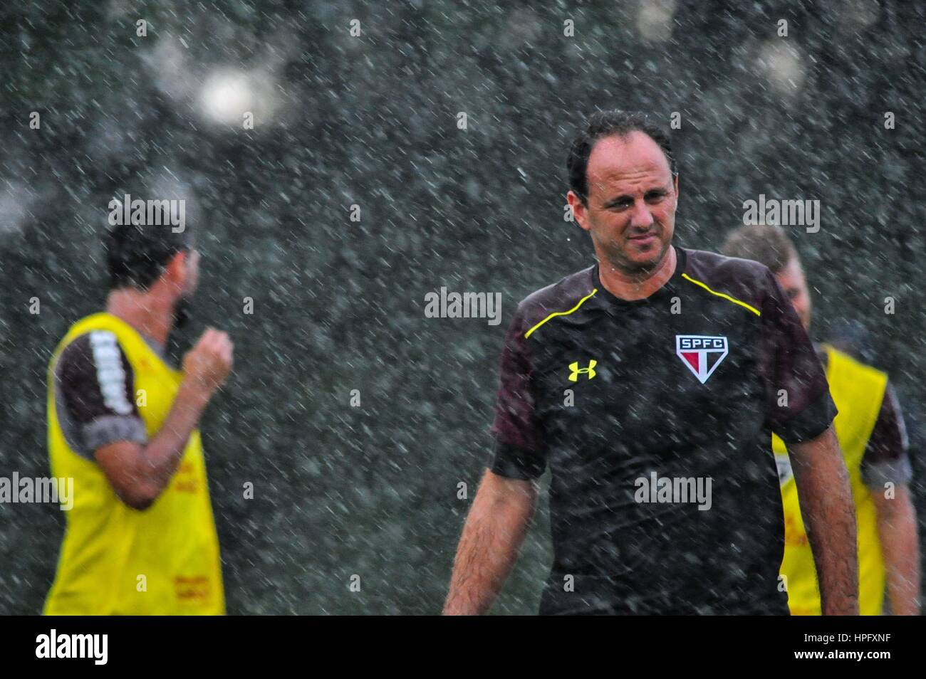 SÃO PAULO, SP - 22.02.2017: TRAINING OF SPFC - Rogério Ceni during ...