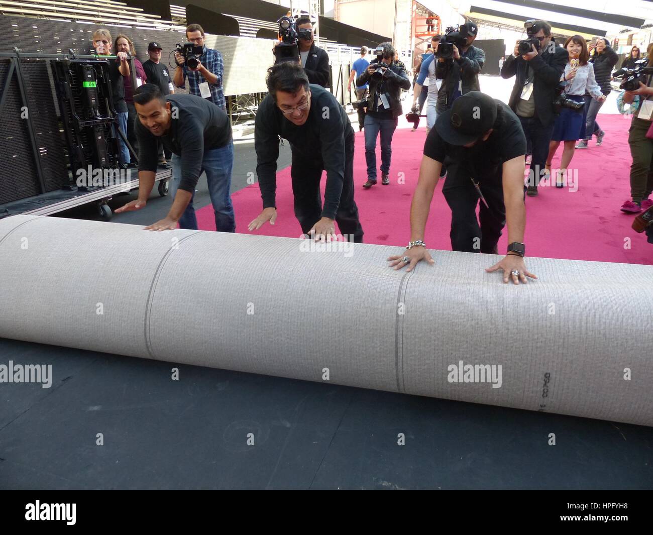 Los Angeles, USA. 22nd Feb, 2017. The red carpet is being rolled out in ...