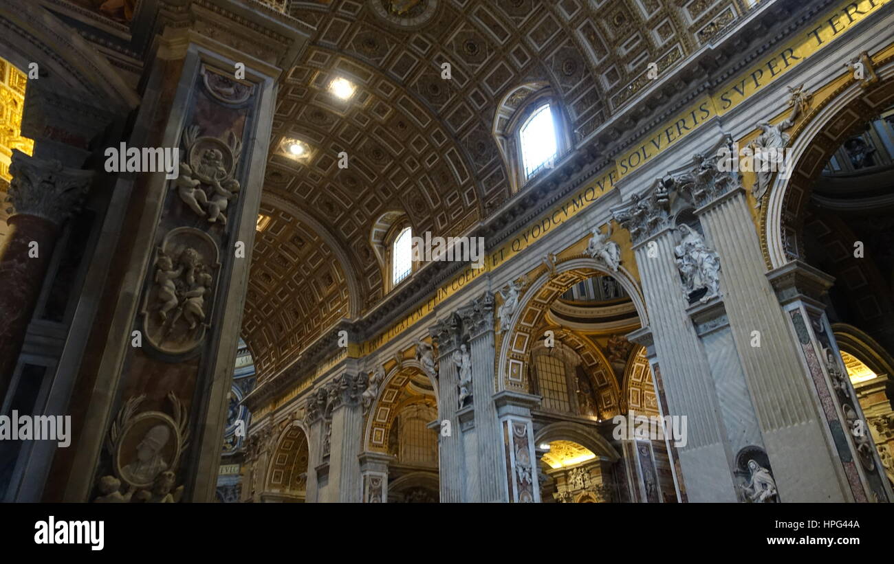 Inside of St. Peter's Basilica, Vatican, Vatican City Stock Photo - Alamy