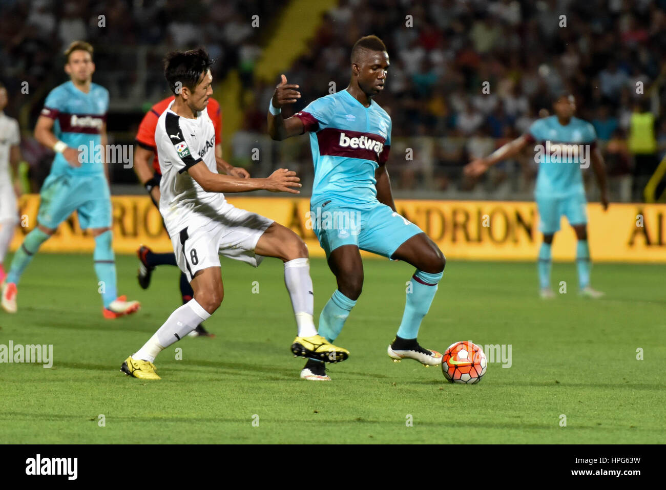 Modibo maiga hi-res stock photography and images - Alamy Modibo maiga hi-res stock photography and images - Alamy
