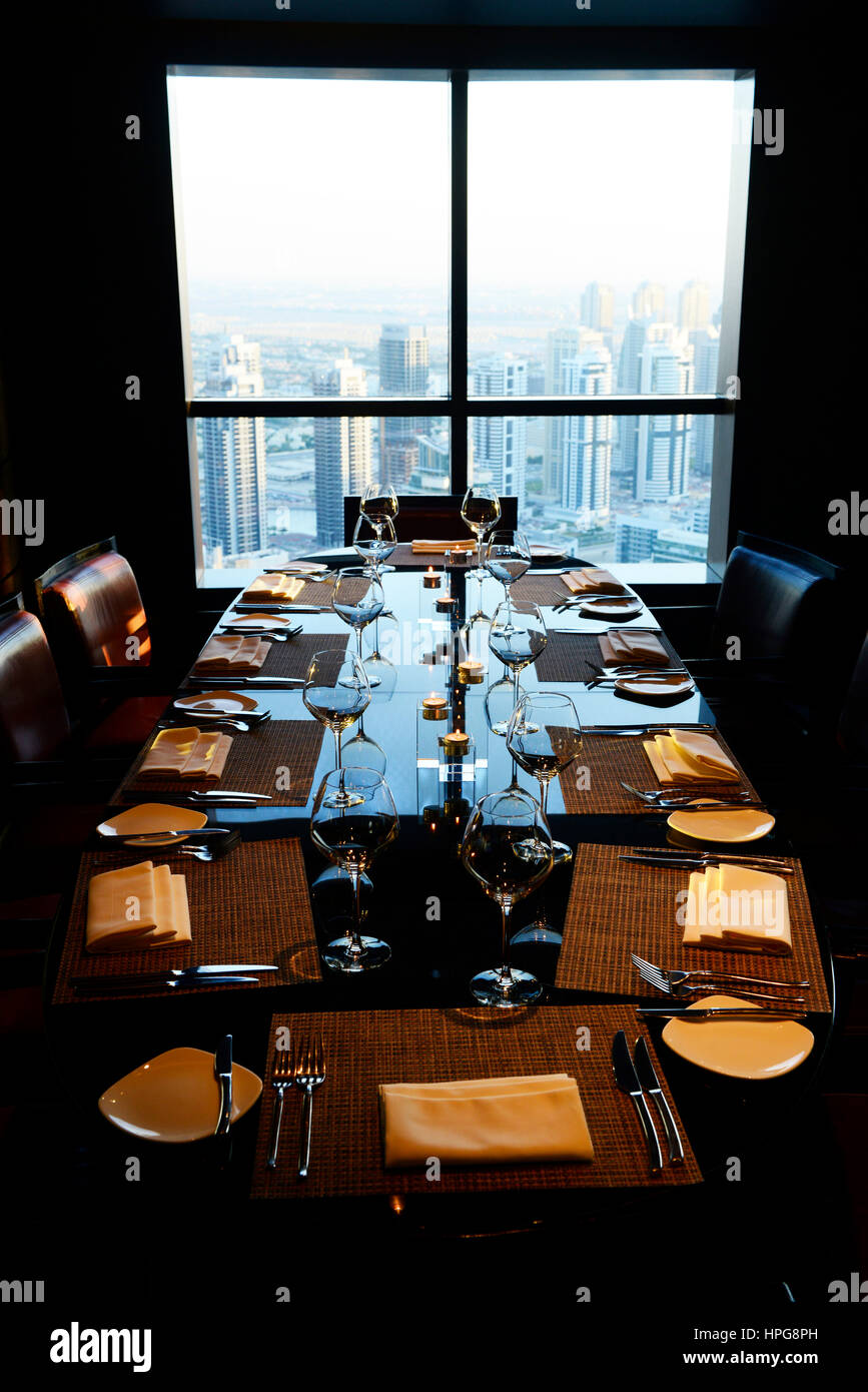 The observatory restaurant dubai hi-res stock photography and images ...