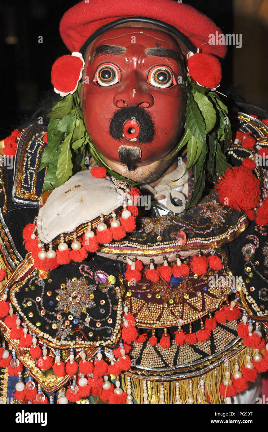 Bali mask hi-res stock photography and images - Alamy