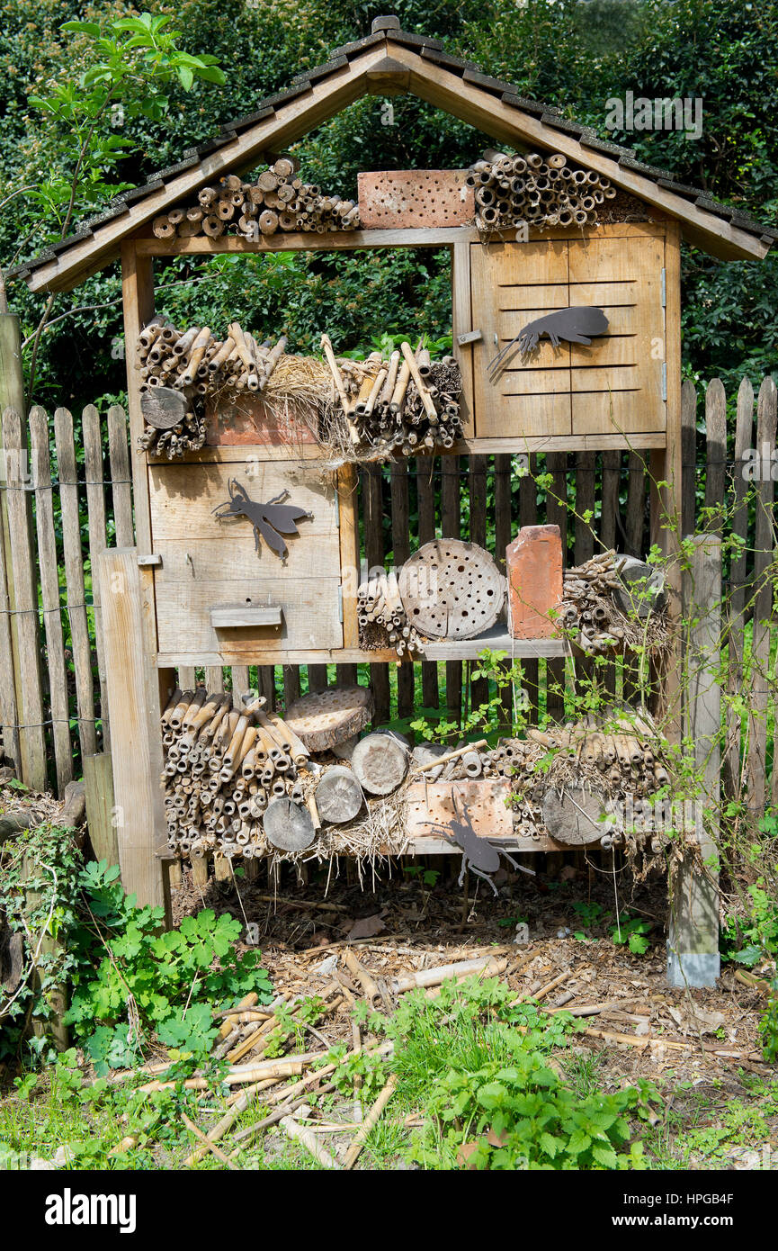 France. Paris 5th district. Menagerie of the Jardin des plantes (Garden ...