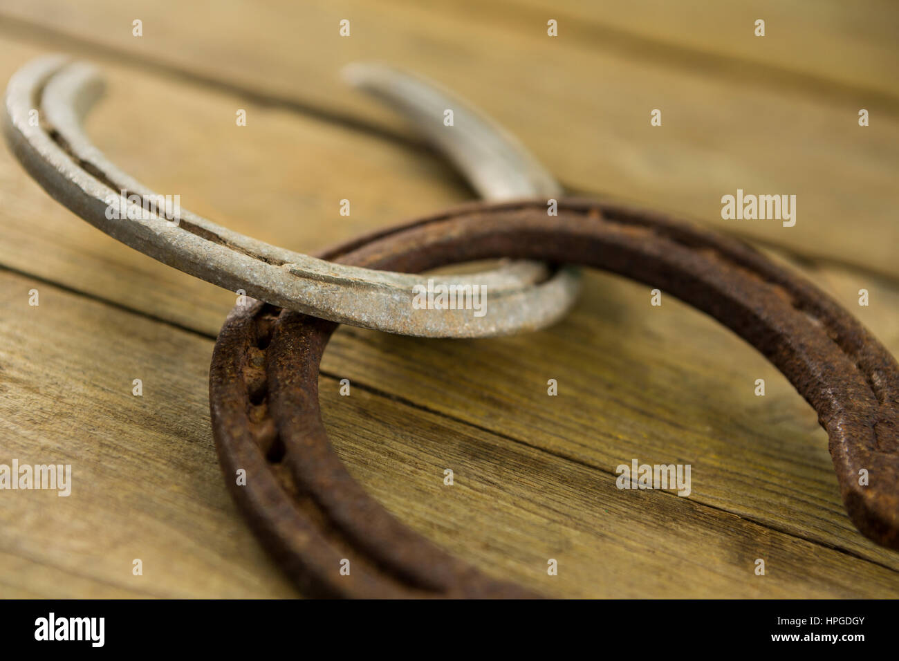 Two horseshoes hi-res stock photography and images - Alamy