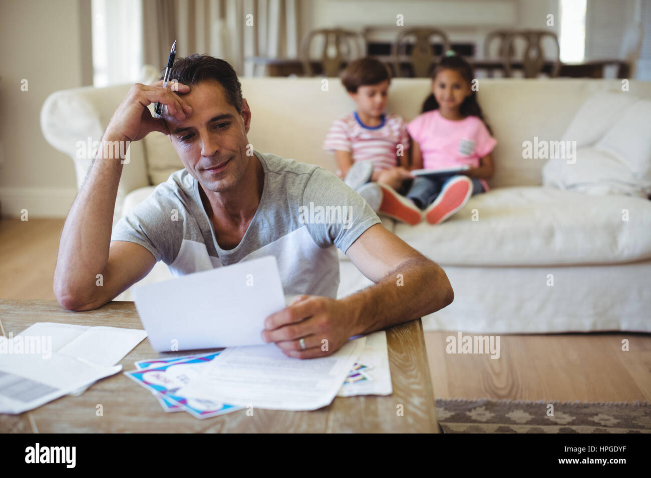 Present tense hi-res stock photography and images - Alamy