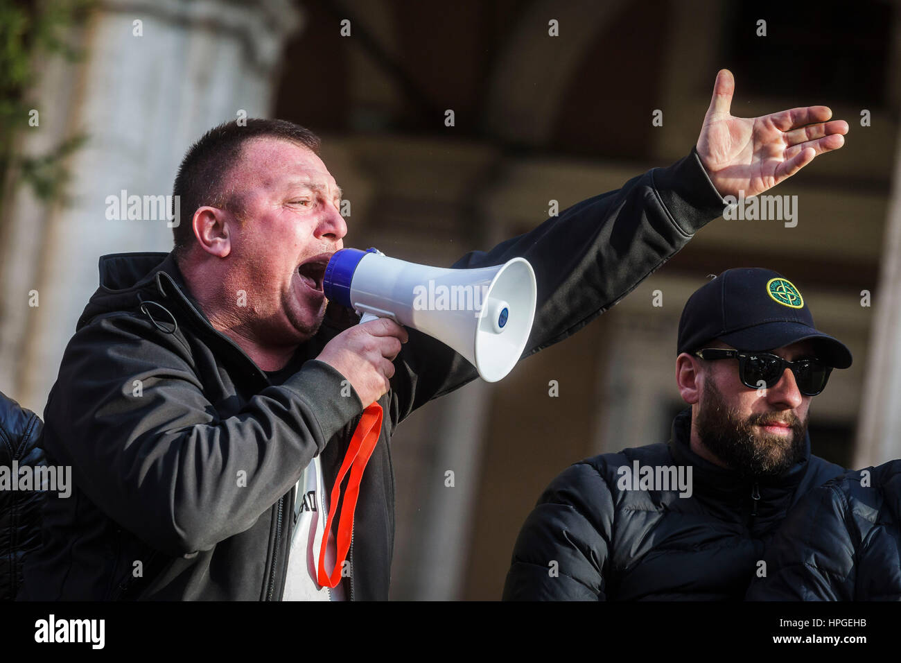 Italian taxi drivers hi-res stock photography and images - Alamy
