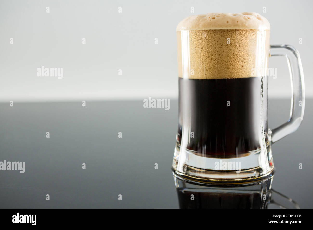 Black beer hi-res stock photography and images - Alamy
