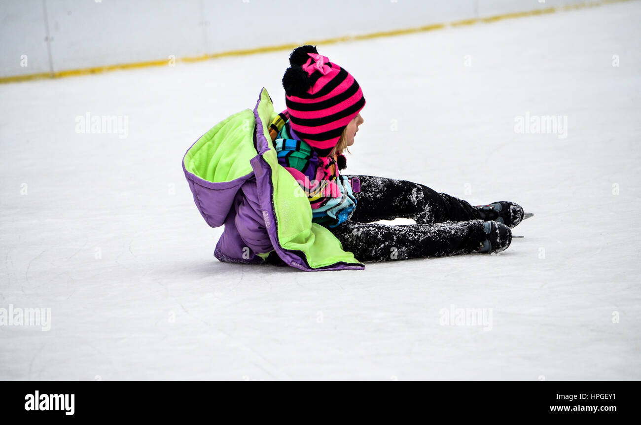 Child ice skating hi-res stock photography and images - Alamy