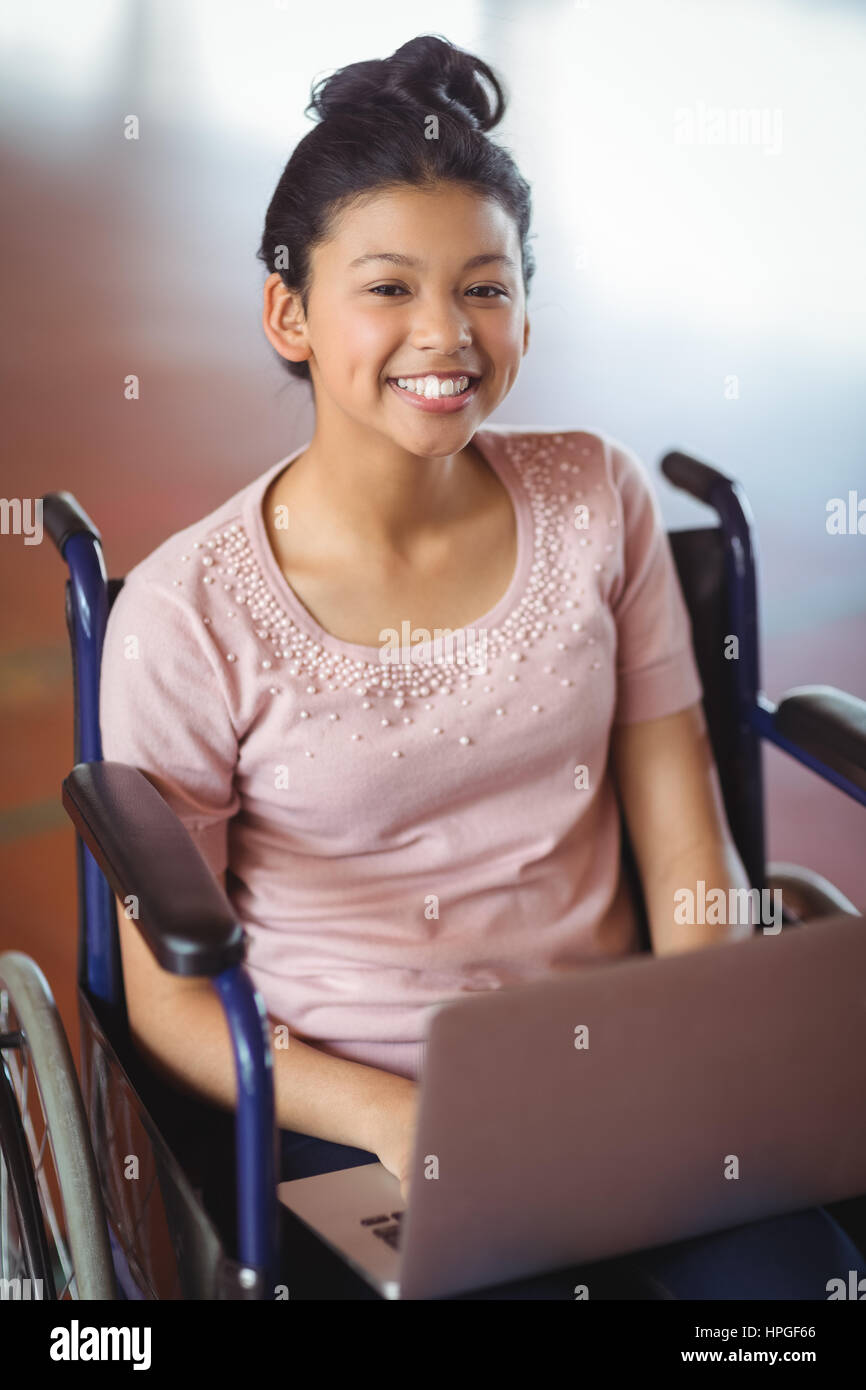 Girl friend disabled school hi-res stock photography and images - Alamy