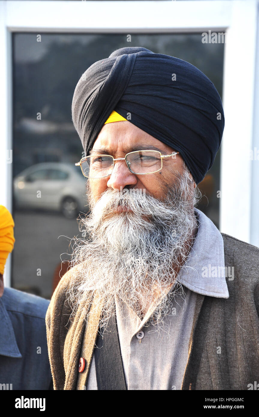 Portrait of a Sikh man from New Delhi (Photo Copyright © Saji Maramon ...