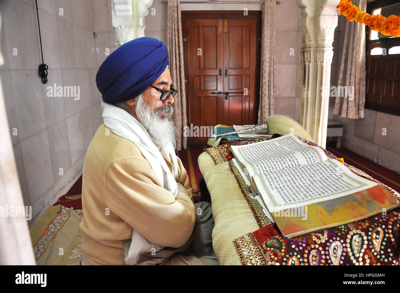 Guru Granth Sahib High Resolution Stock Photography and Images - Alamy