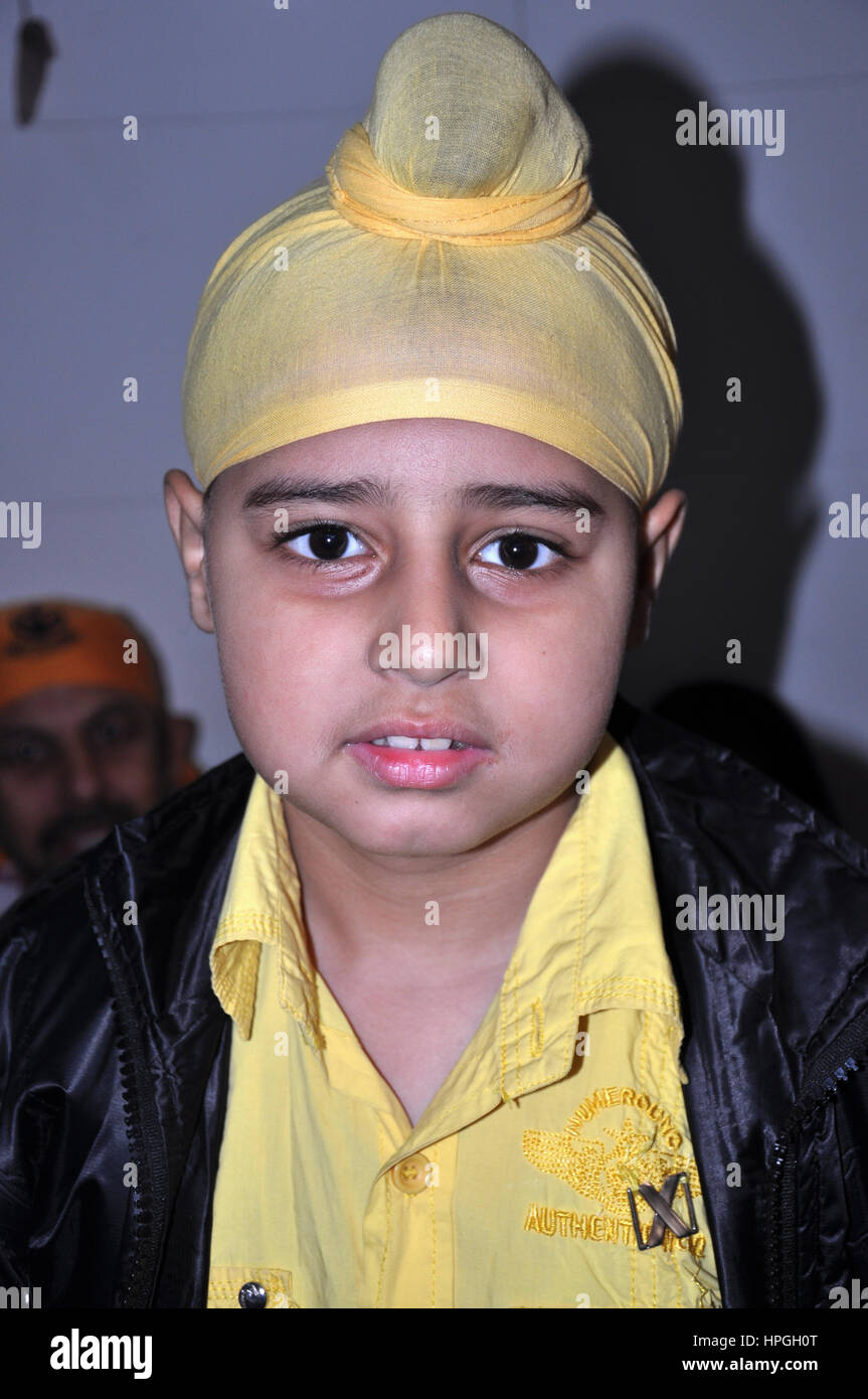 Smiling Kid Sikh Boy Gurudwara New Delhi (Photo Copyright © Saji ...
