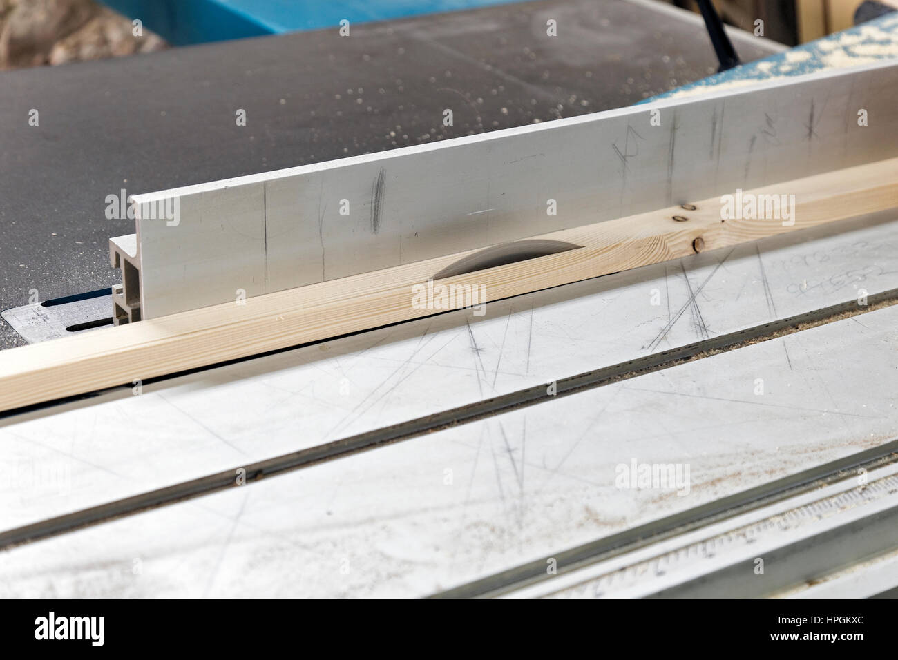 Machine saw with side frame hi-res stock photography and images - Alamy