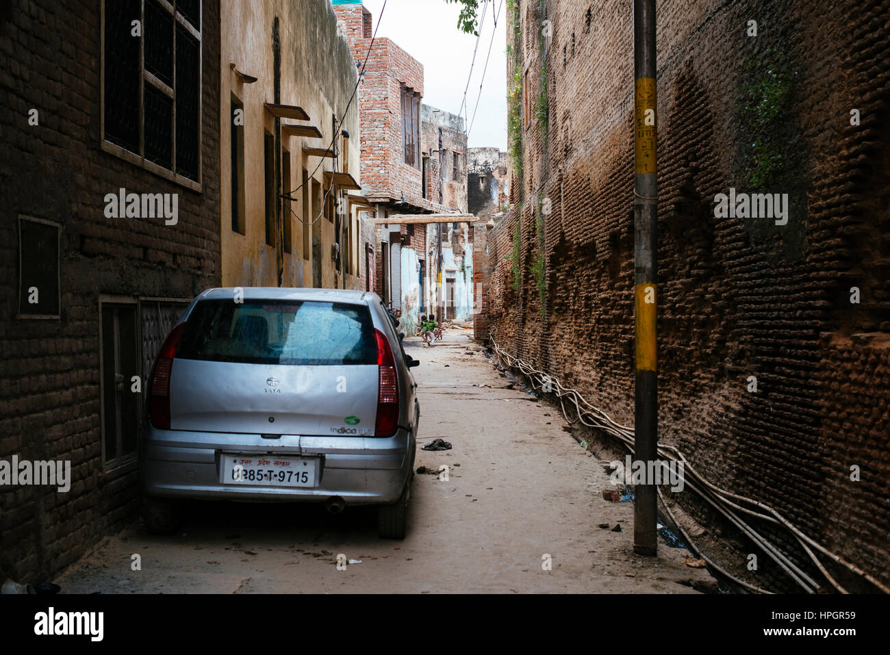 Car in an alley, Vrindavan, India Stock Photo - Alamy