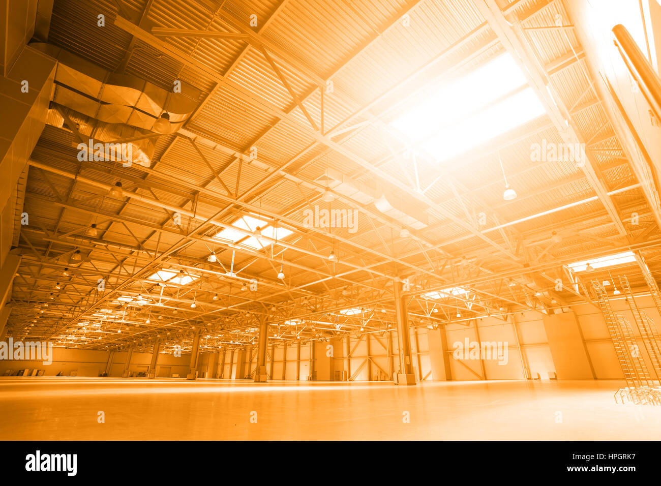 Large skylights hi-res stock photography and images - Alamy