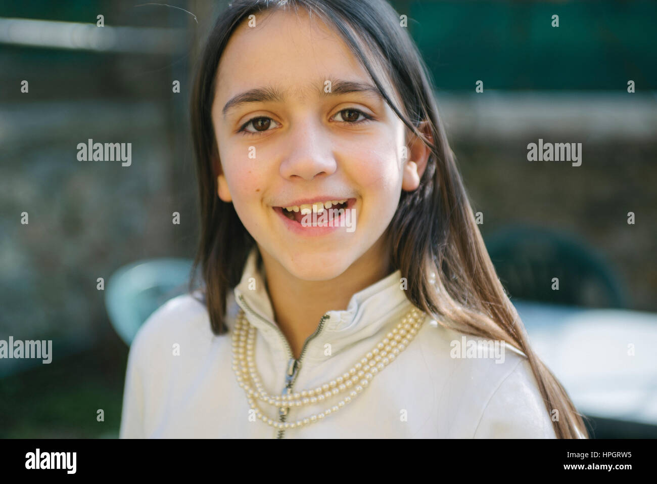 portrait of girl ten years old Stock Photo - Alamy
