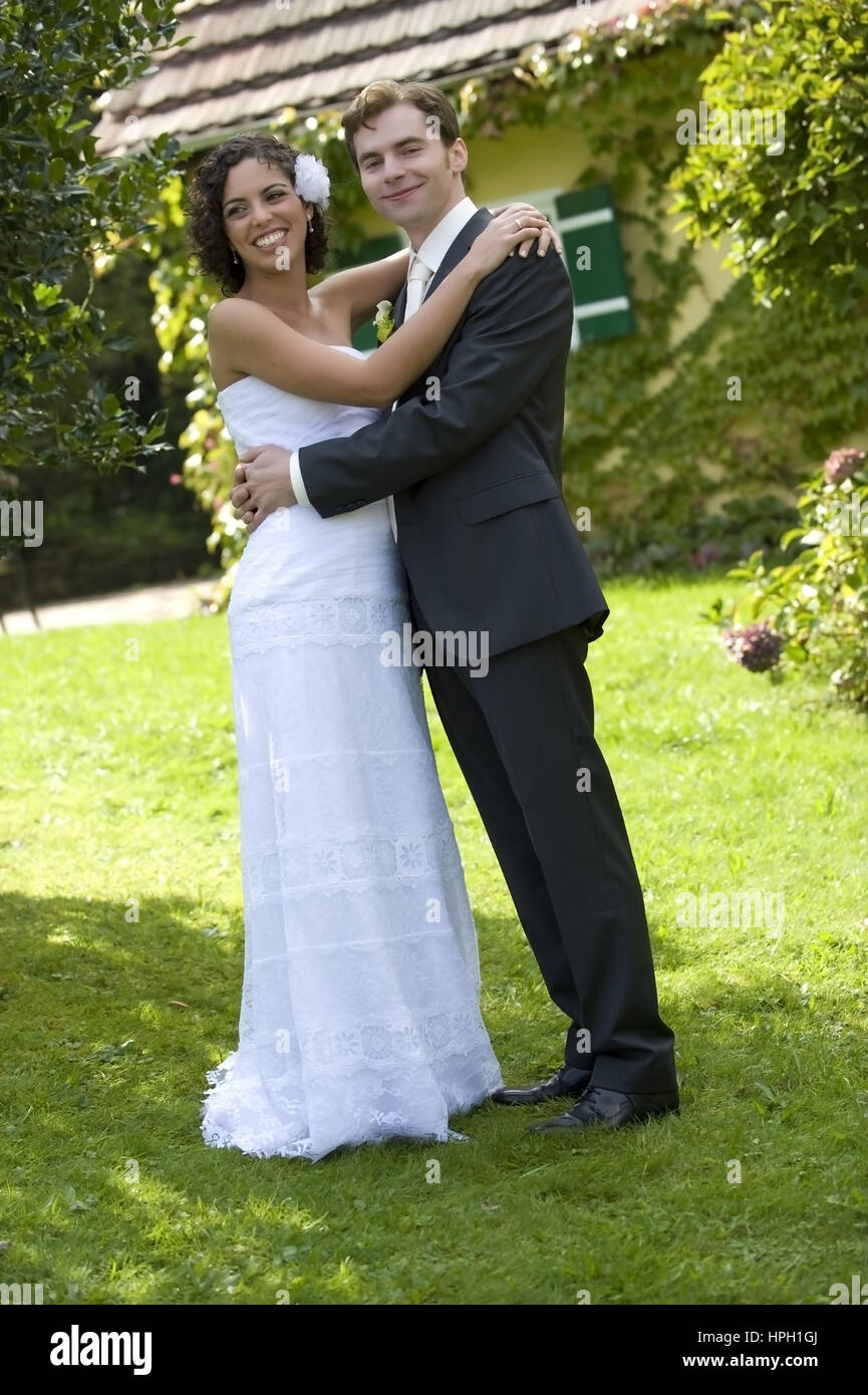 Weddings Couple Model High Resolution Stock Photography and Images - Alamy