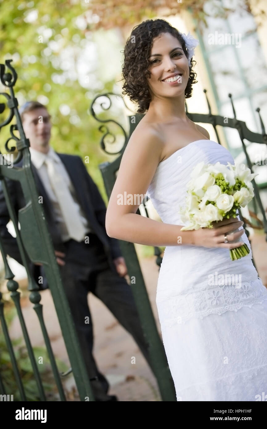 Bridal model photos hi-res stock photography and images - Alamy