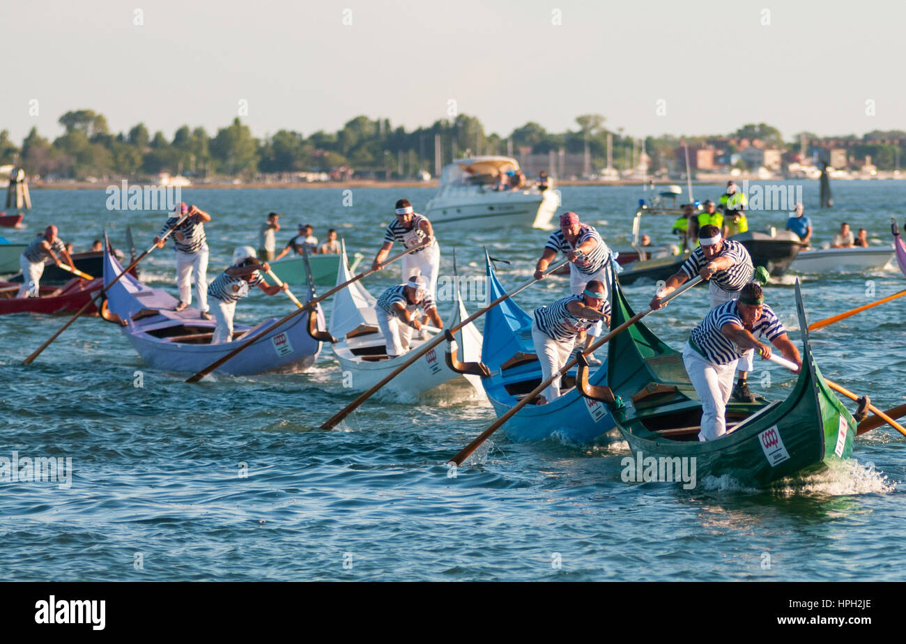 VENICE, ITALY: Rowers during a regatta in the venetian lagoon, Italy ...