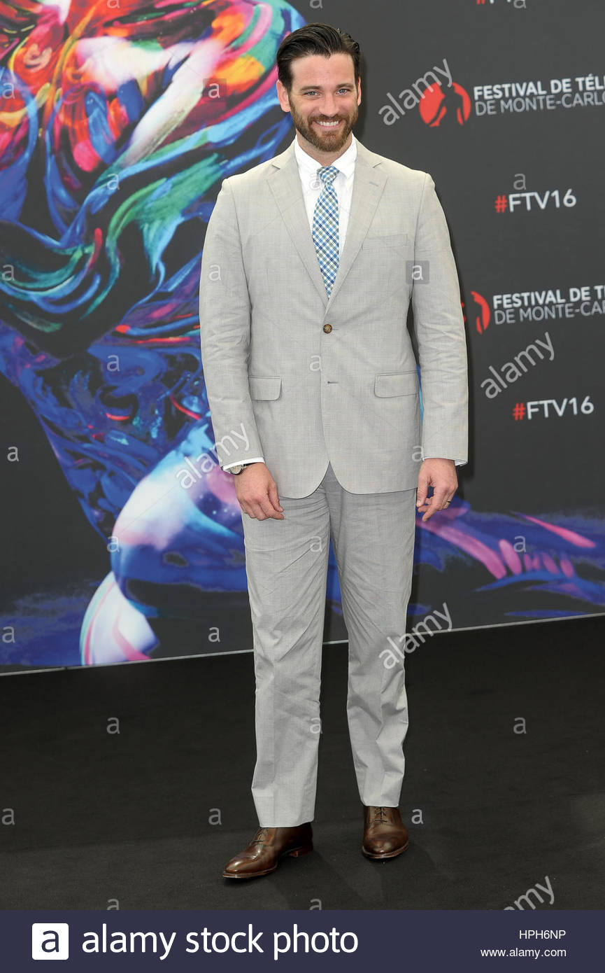 Colin Donnell High Resolution Stock Photography and Images - Alamy