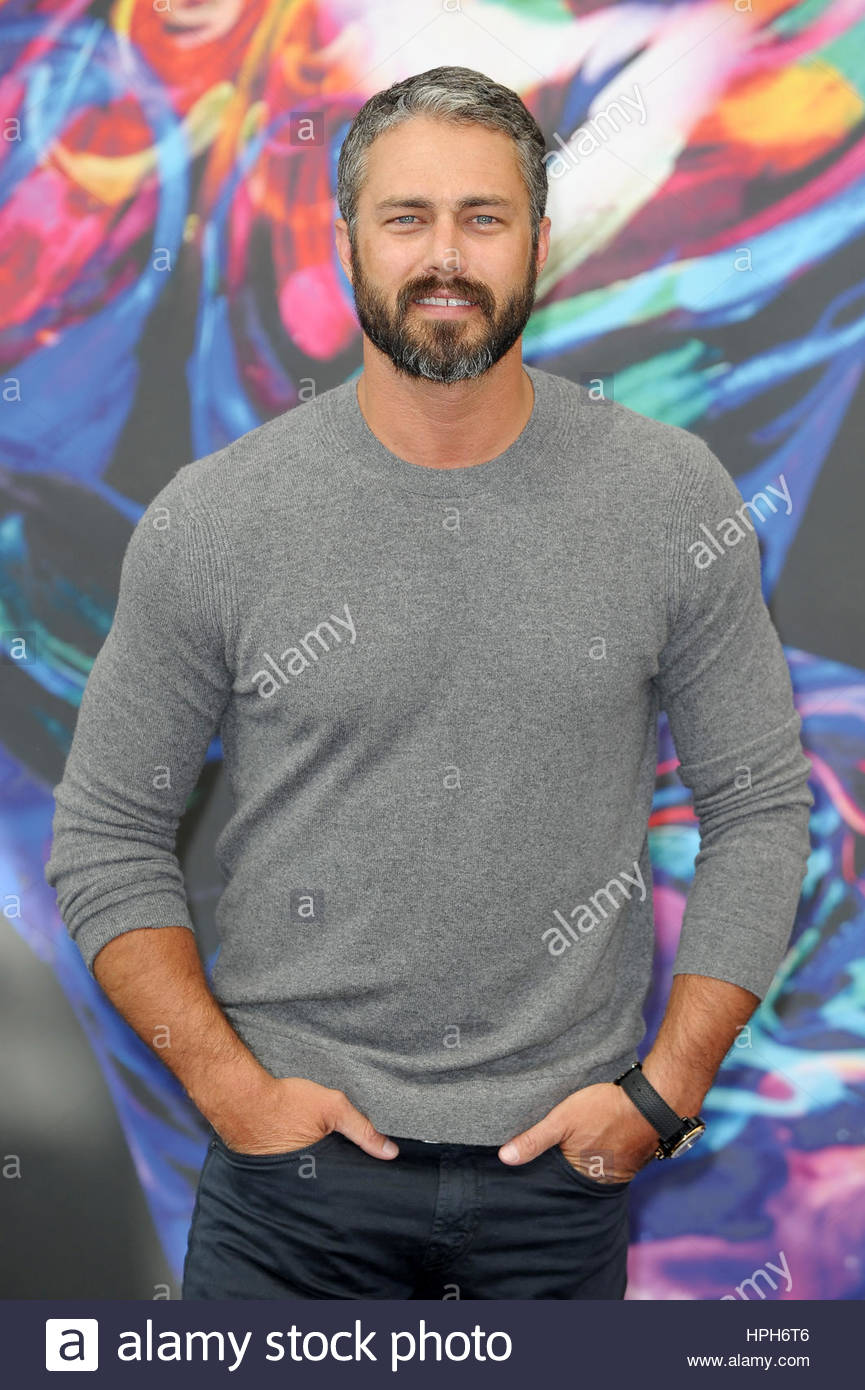Taylor Kinney High Resolution Stock Photography and Images - Alamy