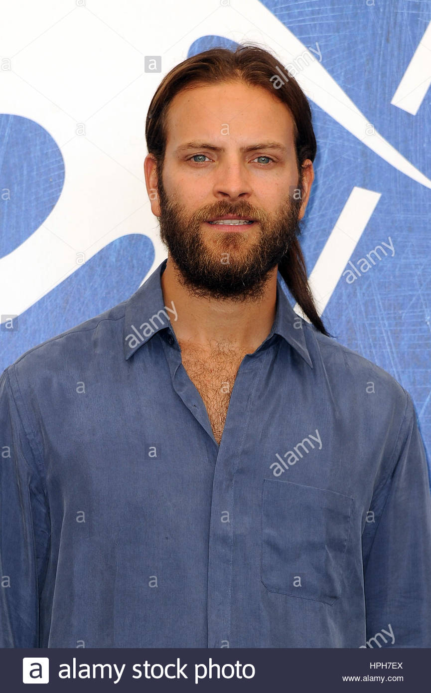 Alessandro Borghi Stock Photos & Alessandro Borghi Stock Images - Alamy