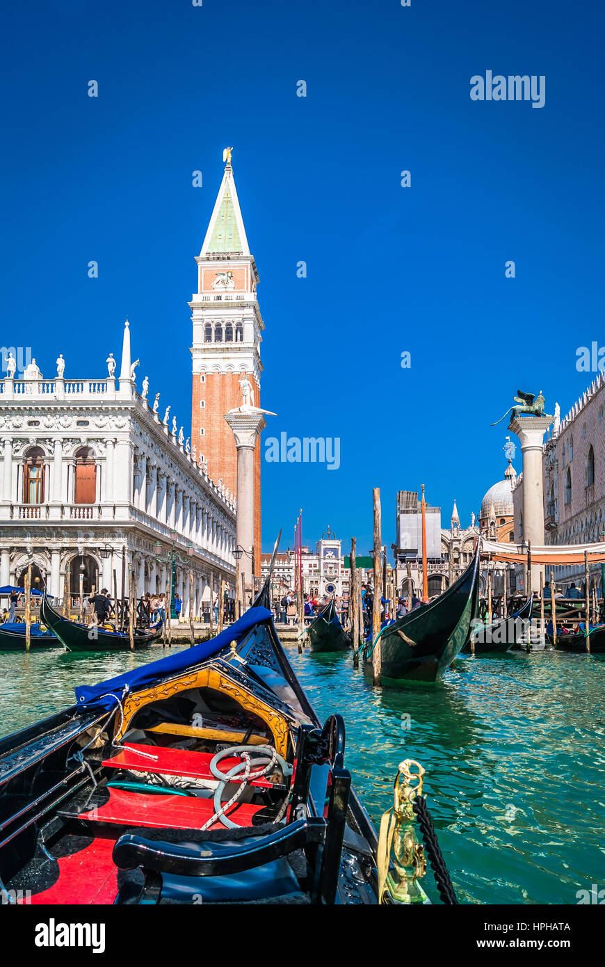 Vertical view on St. Mark bell tower in Venice from gondola, Italy ...