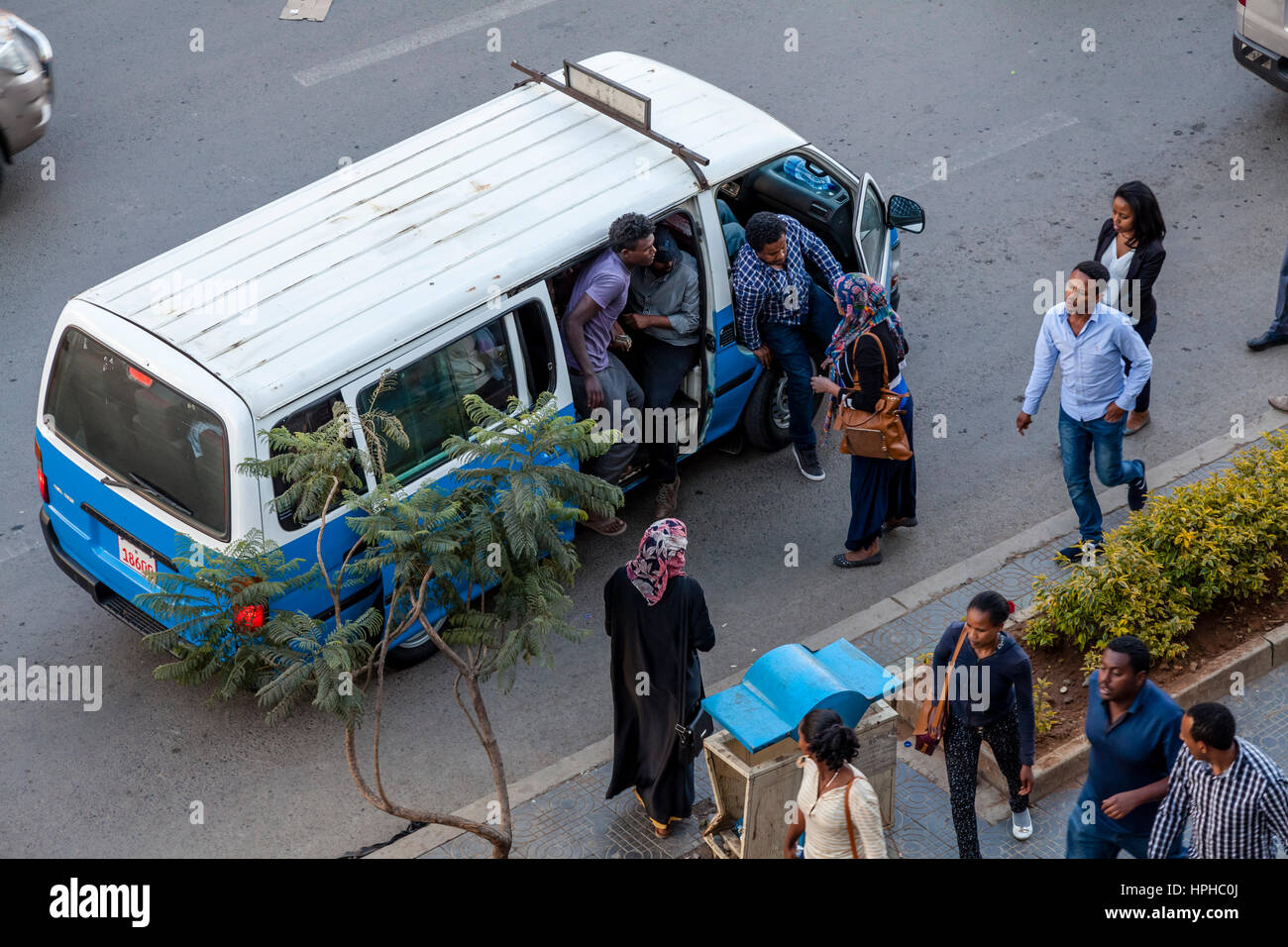 Minibus Taxis, Bole Road, Addis Ababa, Ethiopia Stock Photo - Alamy