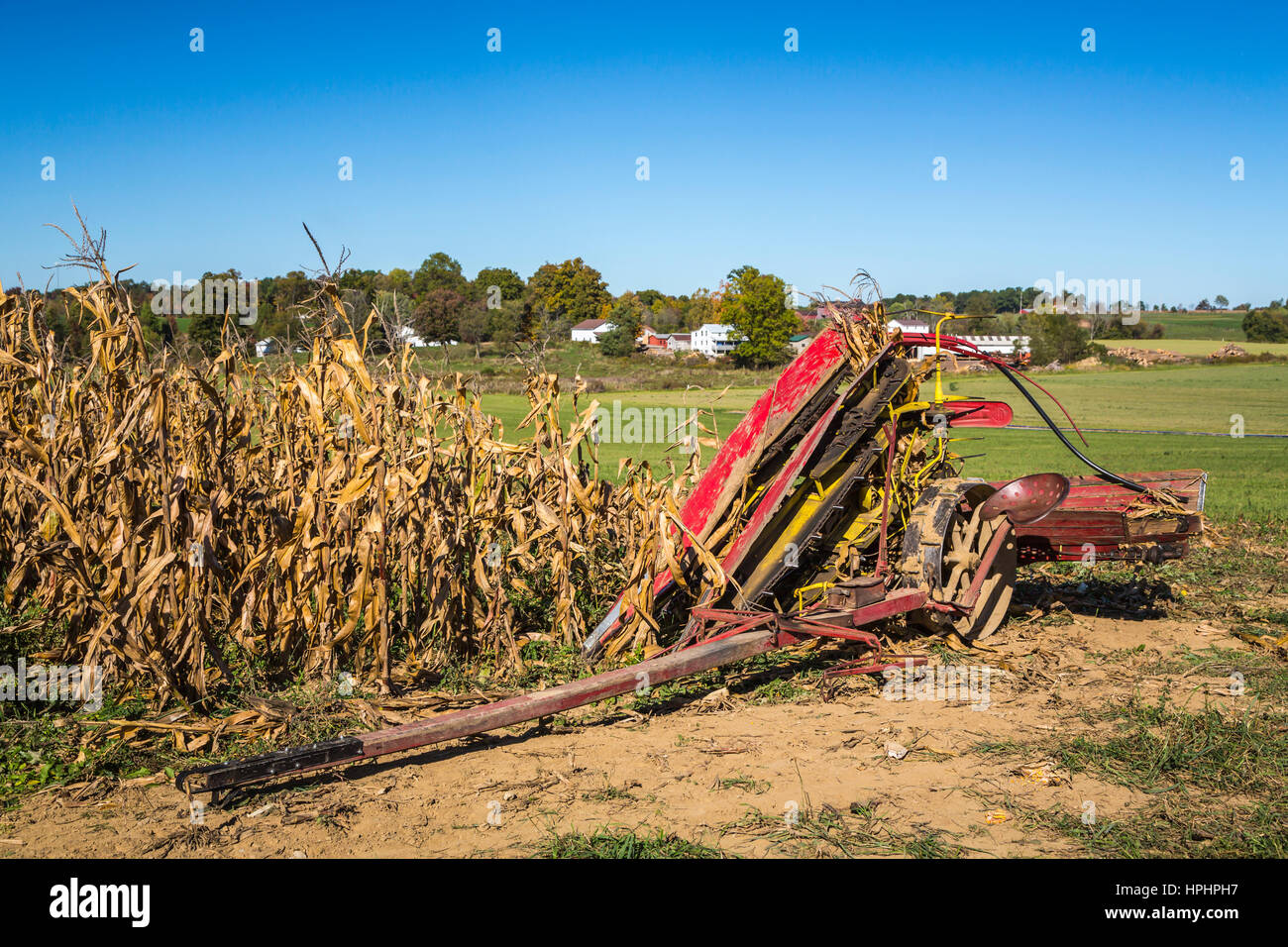 Crop picker hi-res stock photography and images - Alamy