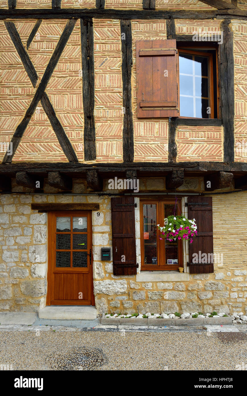 Issigeac dordogne france hi-res stock photography and images - Alamy