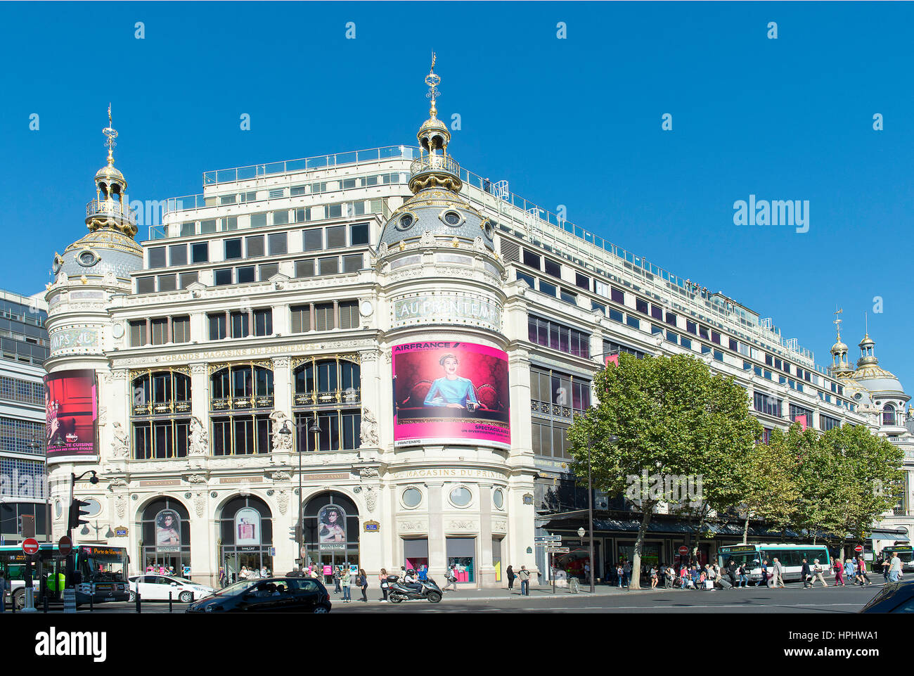 Au Printemps Department Store Paris High Resolution Stock Photography ...