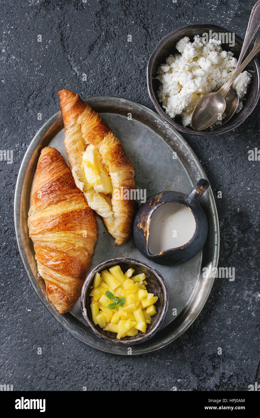 Croissant mango hi-res stock photography and images - Alamy