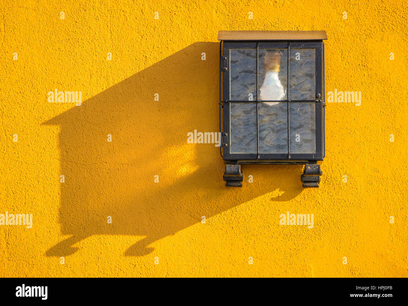 Hidden lamp hi-res stock photography and images - Alamy