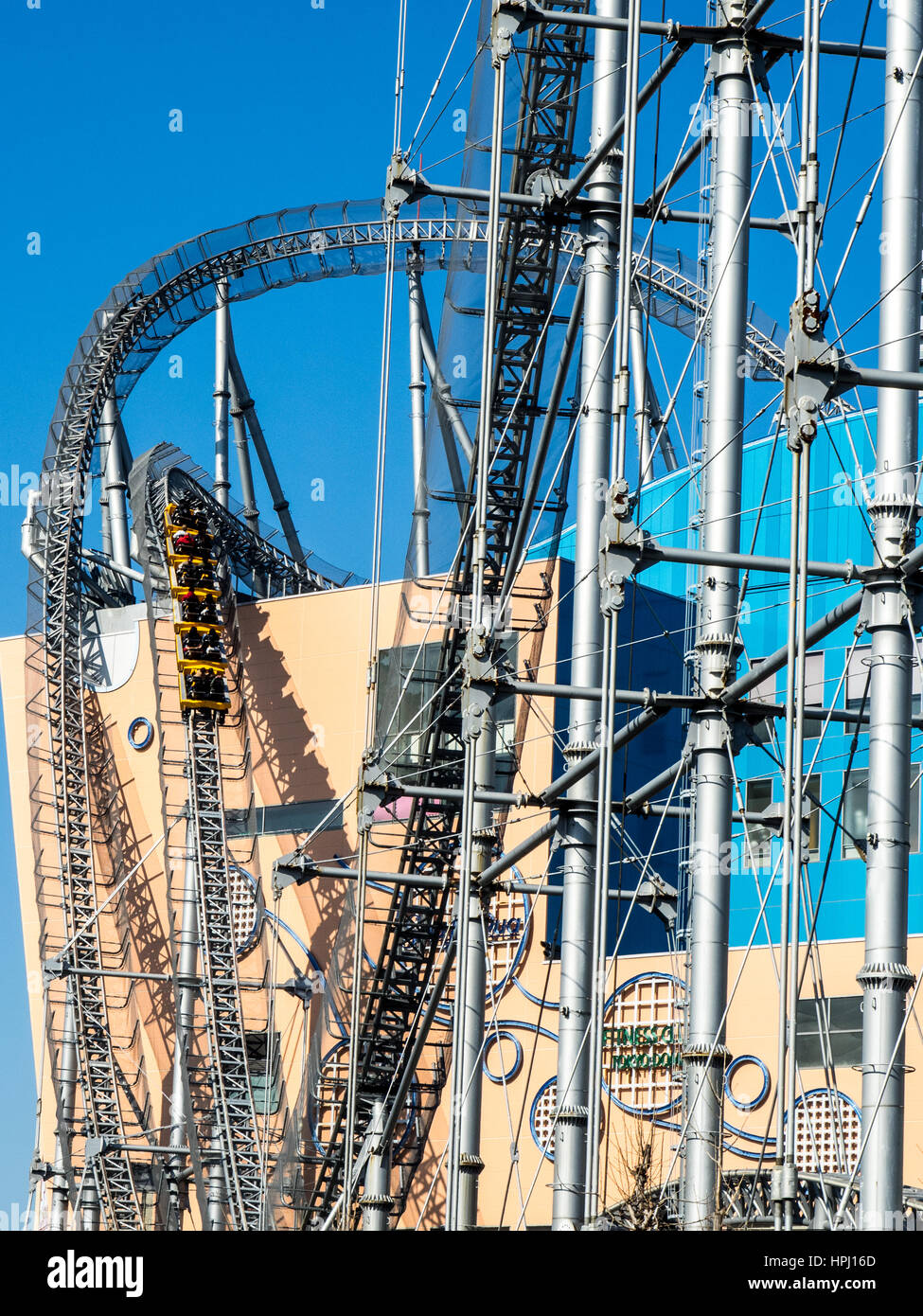 Thunder dolphin roller coaster hi-res stock photography and images - Alamy