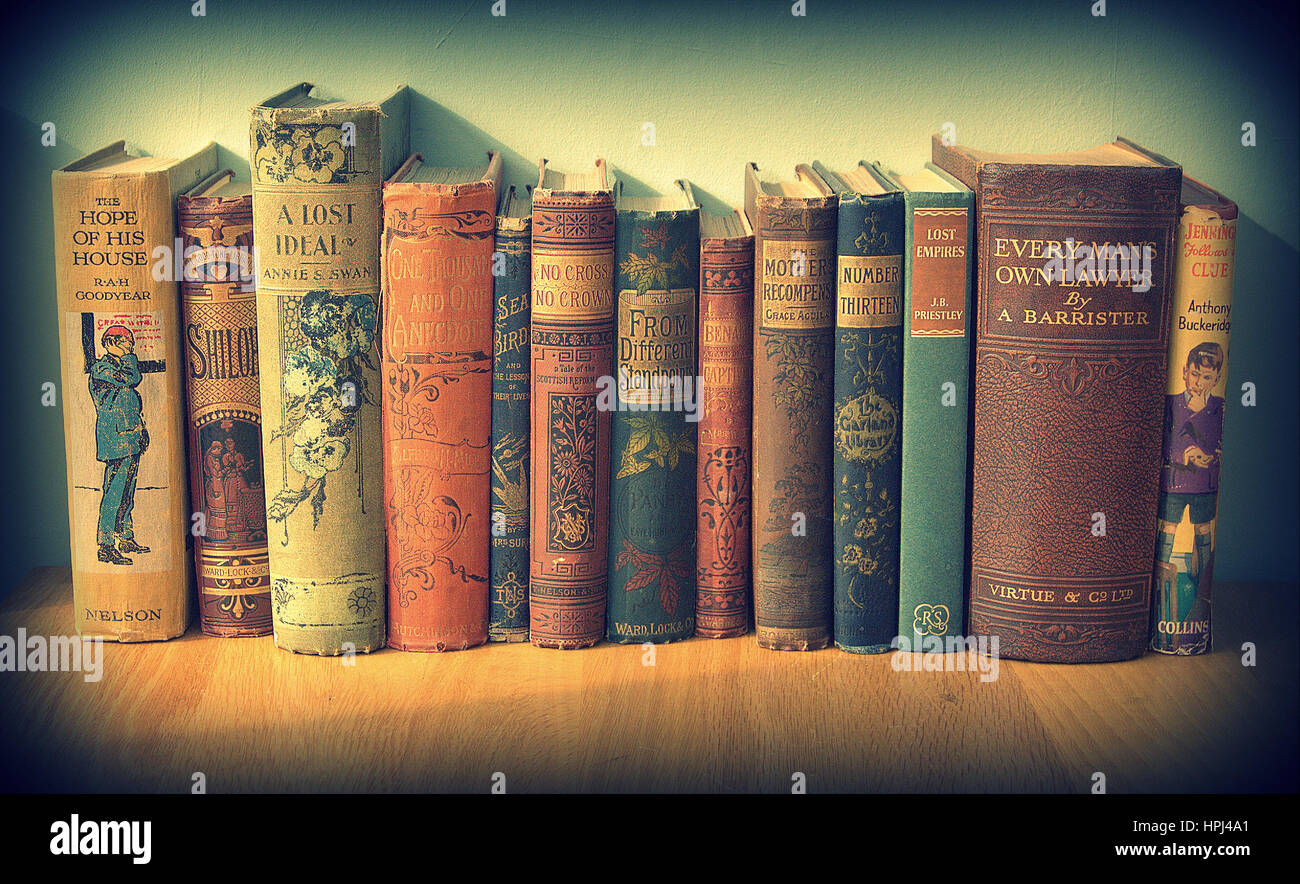 Crime comics books hi-res stock photography and images - Alamy