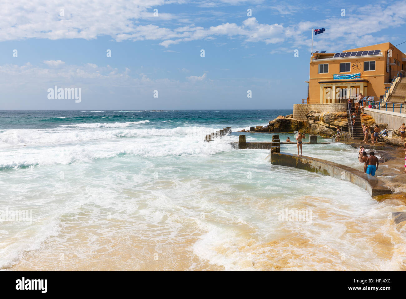 Ross Jones memorial ocean pool at Coogee beach and Coogee Surf Life ...