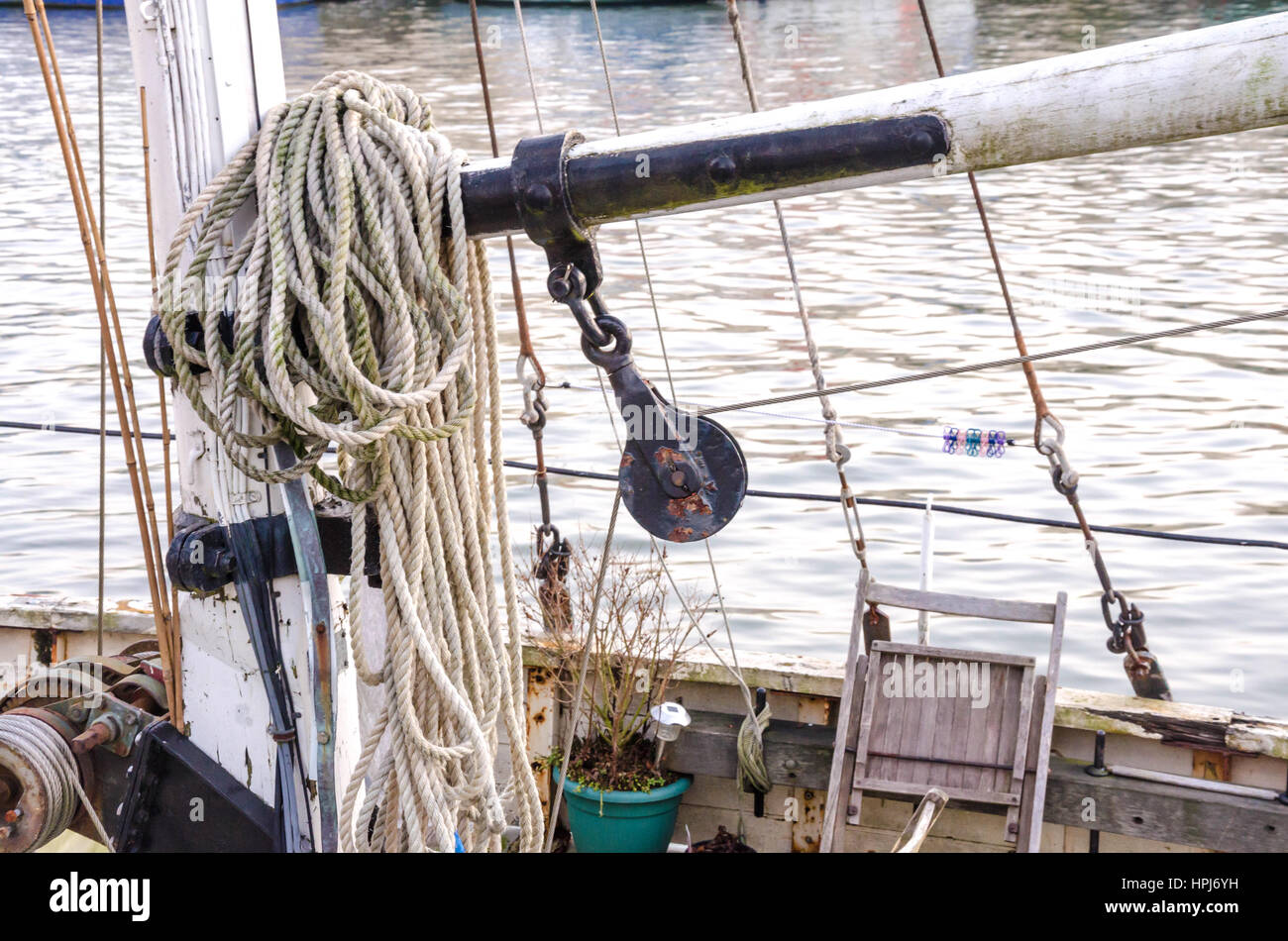 Boat boom hi-res stock photography and images - Alamy