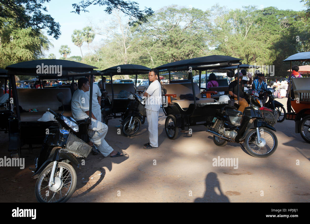 Tuk tuk cambodia hi-res stock photography and images - Alamy